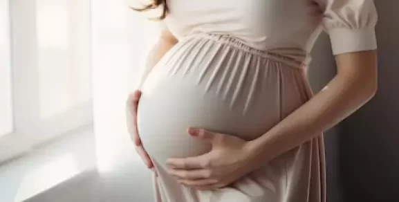 10 Causes of Bitter Taste in Mouth